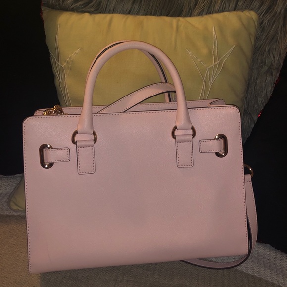 Michael Kors | Bags | Light Pink Michael Kors Bag With Gold Hardware ...